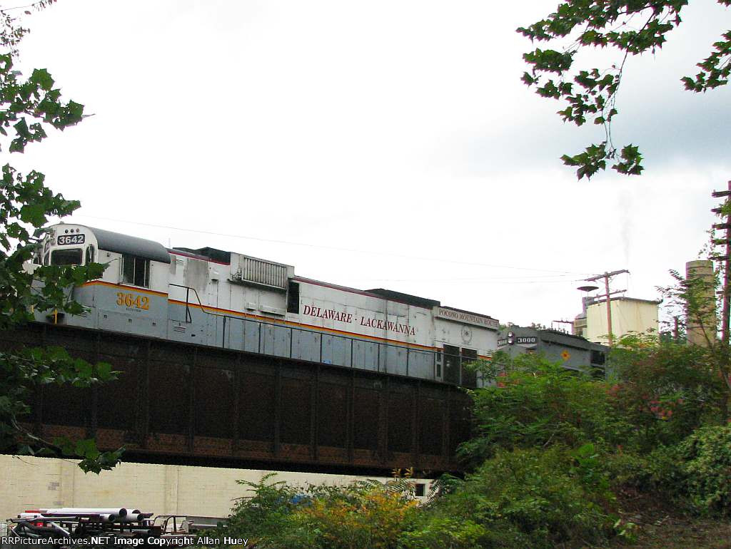 Opening day of Bells Bridge on the Delaware-Lackawanna Railroad